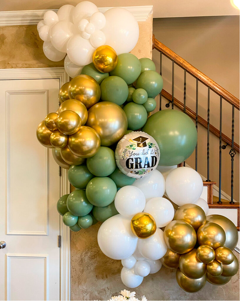 Small Balloon Garland for Graduation Small Balloon Garland for ...